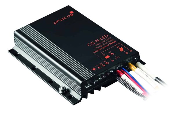 Phocos Solar Charge Controller w/ Integrated LED Driver – Phase Energy ...